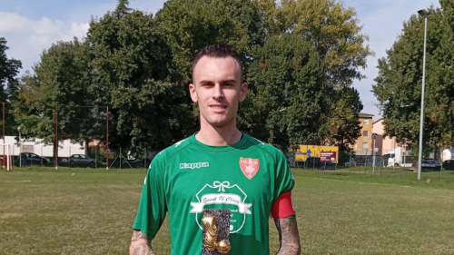 Terza B, Lodi: L'intervista al capocannoniere Davide Pini, attaccante ...