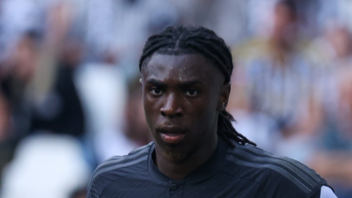 Il Torino in dieci ferma la Fiorentina. Fischi al Franchi - Italia